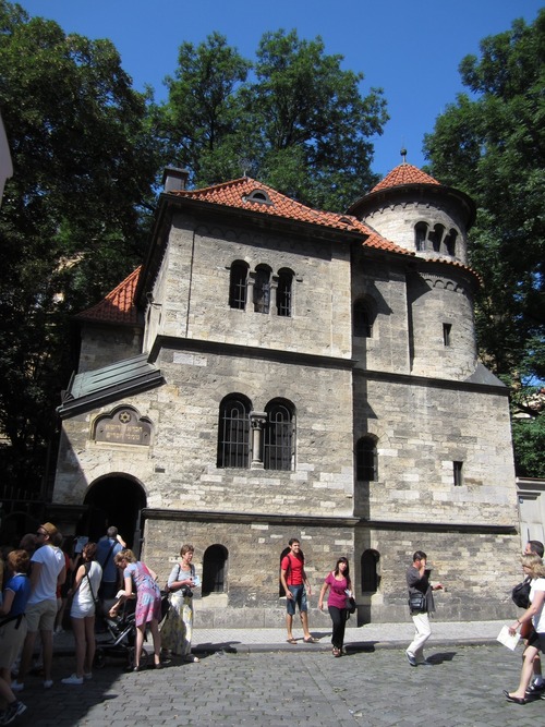 Finding Golems and Traces of Jewish Life in Prague - UW Stroum Center ...